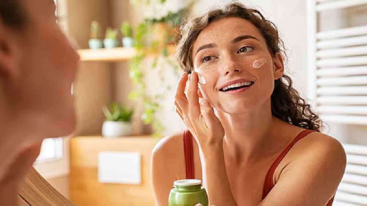 Top 5 Skin Protection Tips To Follow During Winter