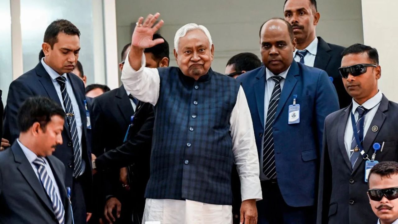 Nitish Kumar’s 10-Time CM Record: List of Long-Serving CMs?